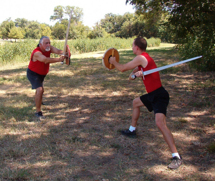 The Guards of I.33 and Their Footwork and Cuts